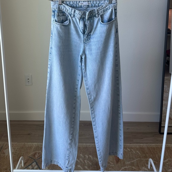 Zara | Jeans | Zar Light Wash Wide Relaxed Jeans | Poshmark